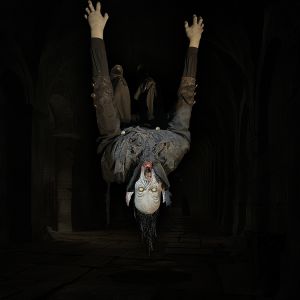 Ceiling Dweller Vampire : Poison Props Animatronic Prop